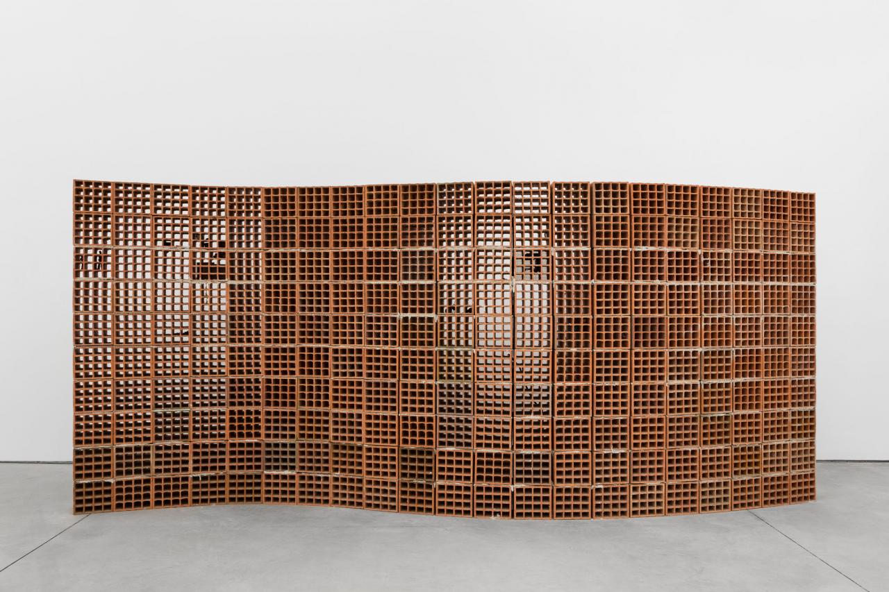 NICOLÁS ROBBIO | Stories of a Mute-servant | Galeria Bruno Múrias ...